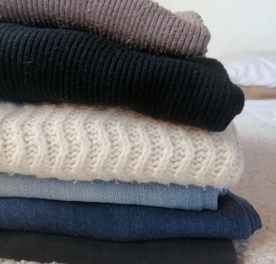 Tips para armar un clóset cápsula | Te Protejo Chile